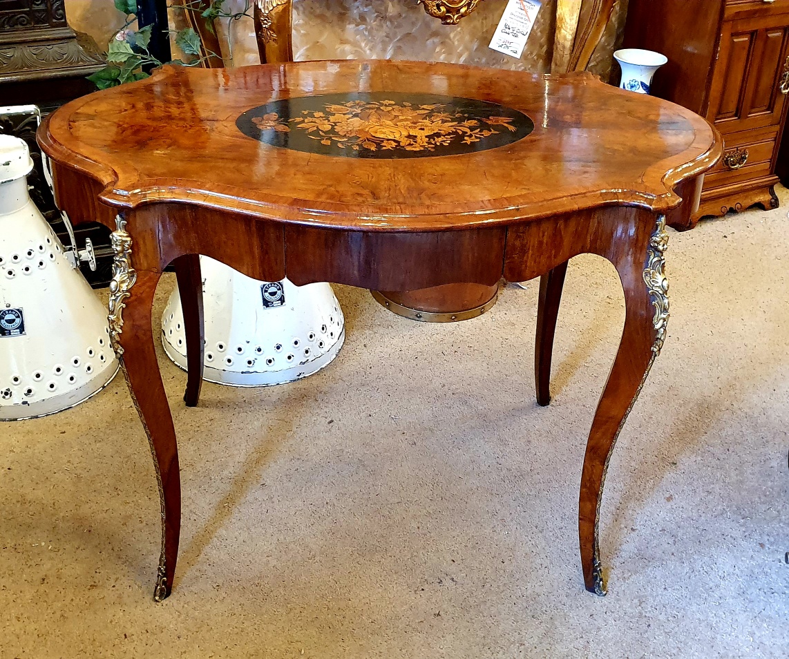 French Victorian Table - Moy Antiques