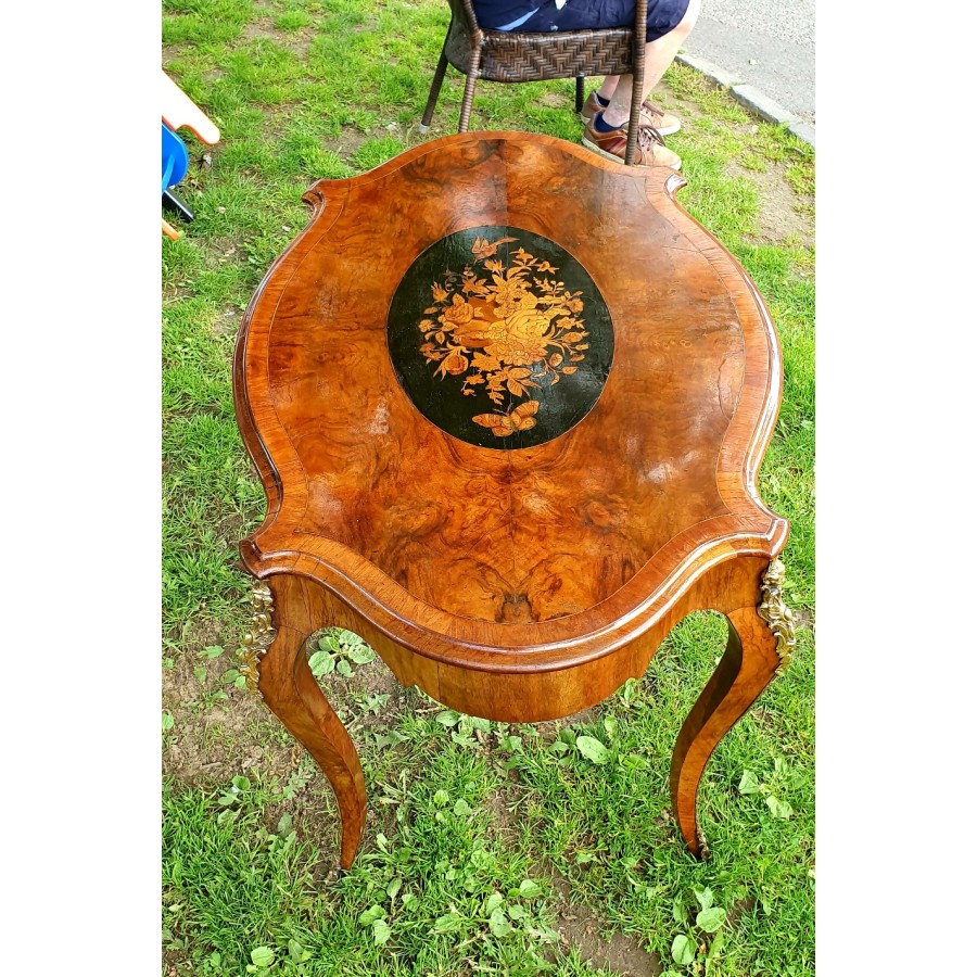 French Victorian Table - Moy Antiques