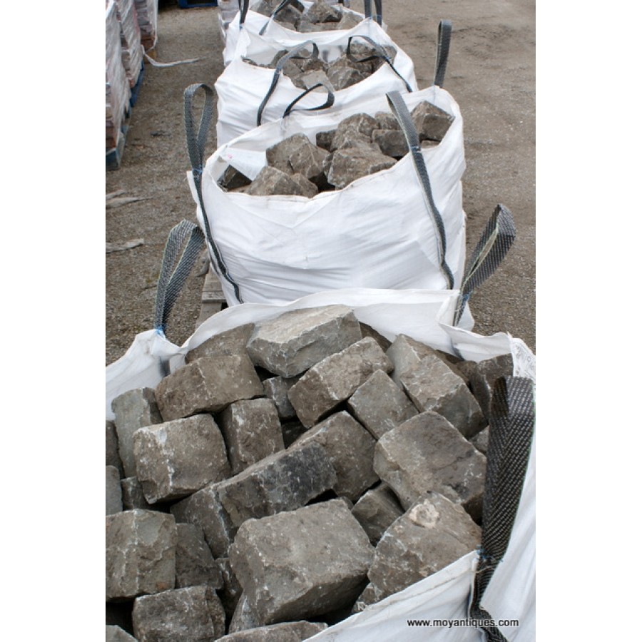 Reclaimed Cobbles - Moy Antiques