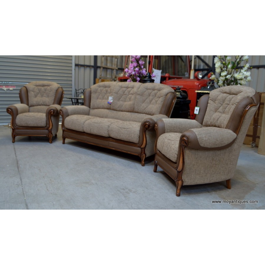 The Queen Ann Mini Divani - Moy Antiques