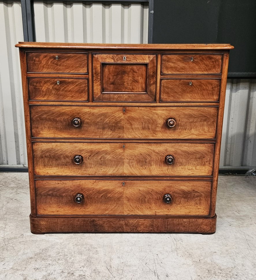 Early Victorian Chest of Drawers Great Patina - Moy Antiques